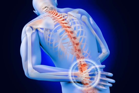 Common Swimming Injuries & How to Avoid Them (Expert Guide)